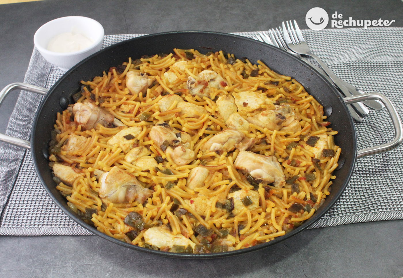 Fideuá perfecta. Receta fácil siguiendo nuestros consejos - De Rechupete