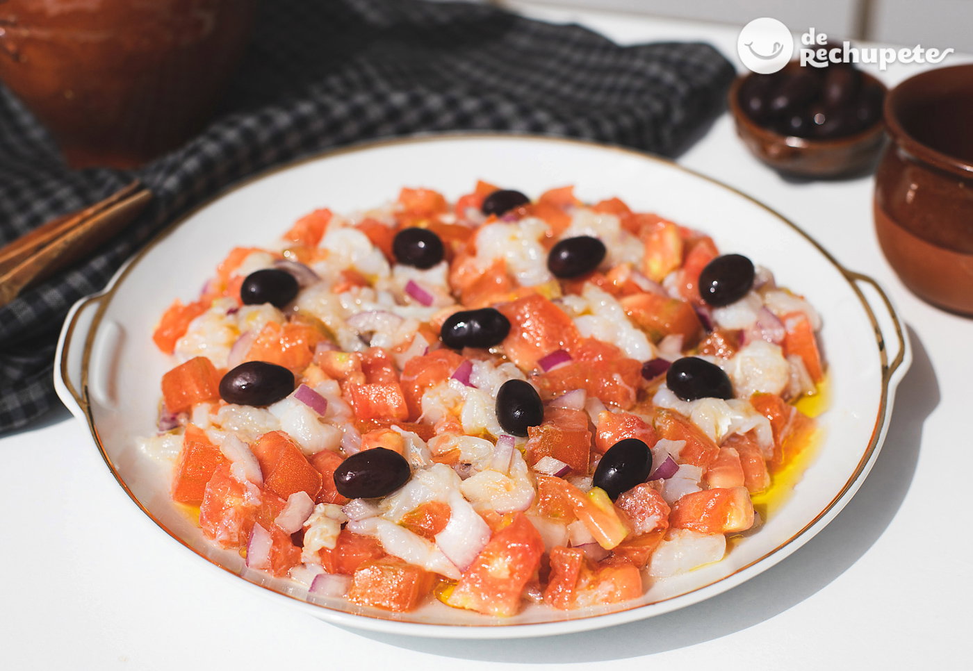 Esqueixada casera de bacalao. Receta catalana fácil y deliciosa