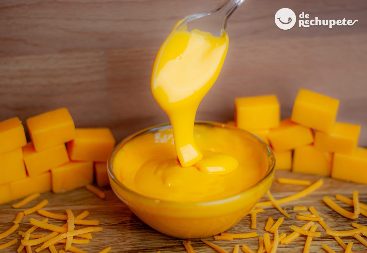 Salsa o crema de queso Cheddar. Una receta irresistible para acompañar tus platos - De Rechupete