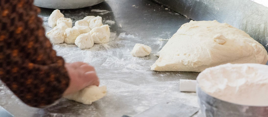 Cómo hacer masa para Dumpling o Dim Sum - De Rechupete