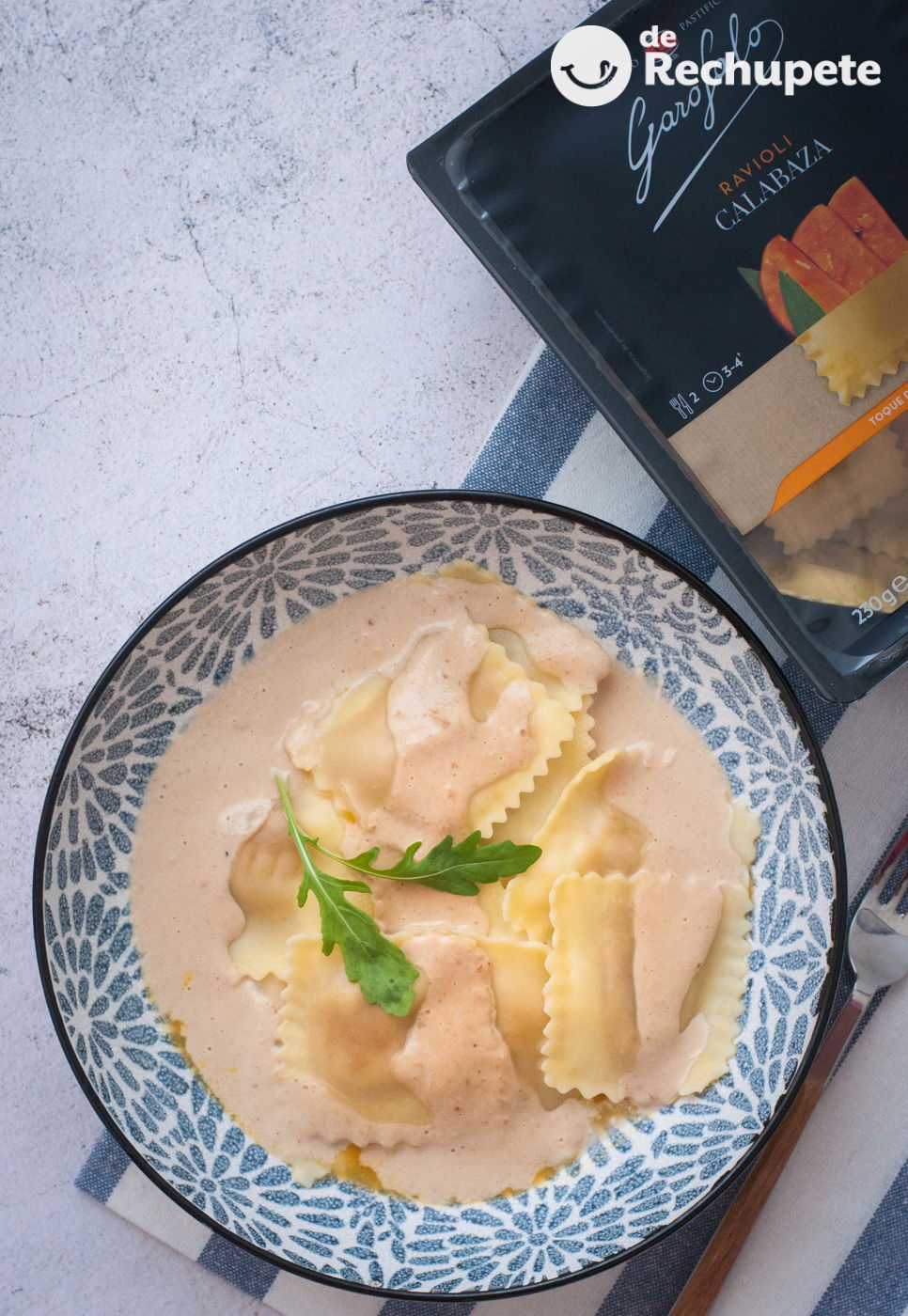 Raviolis rellenos de calabaza en salsa de hongos porcini. Receta para ...