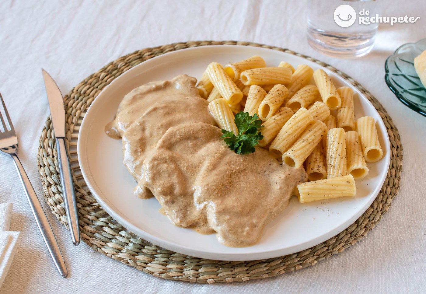 Lomo al Pepe. Filetes de cerdo en salsa de pimienta - De Rechupete