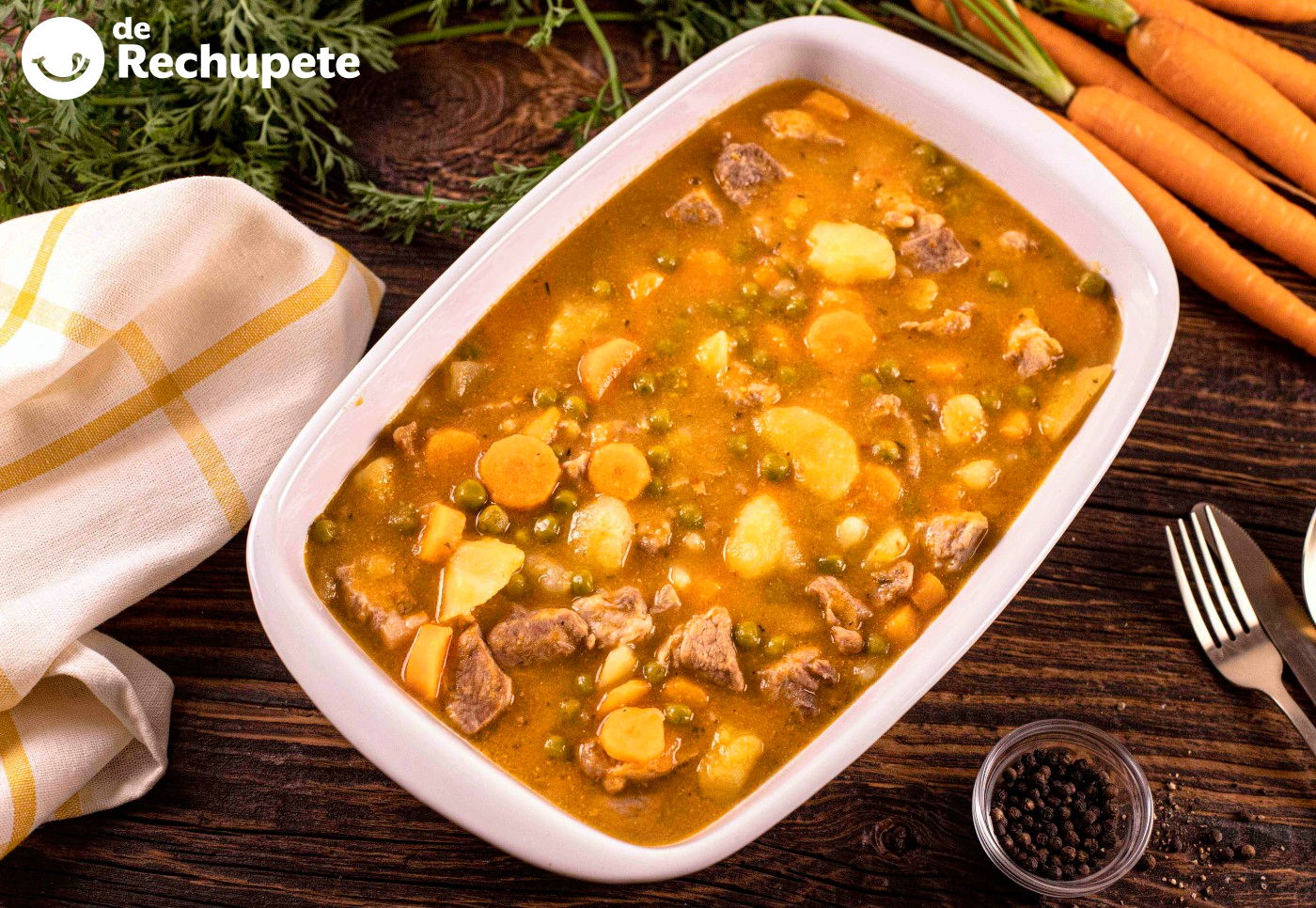 Guiso de cerdo con patatas. Receta casera para un plato completo - De ...