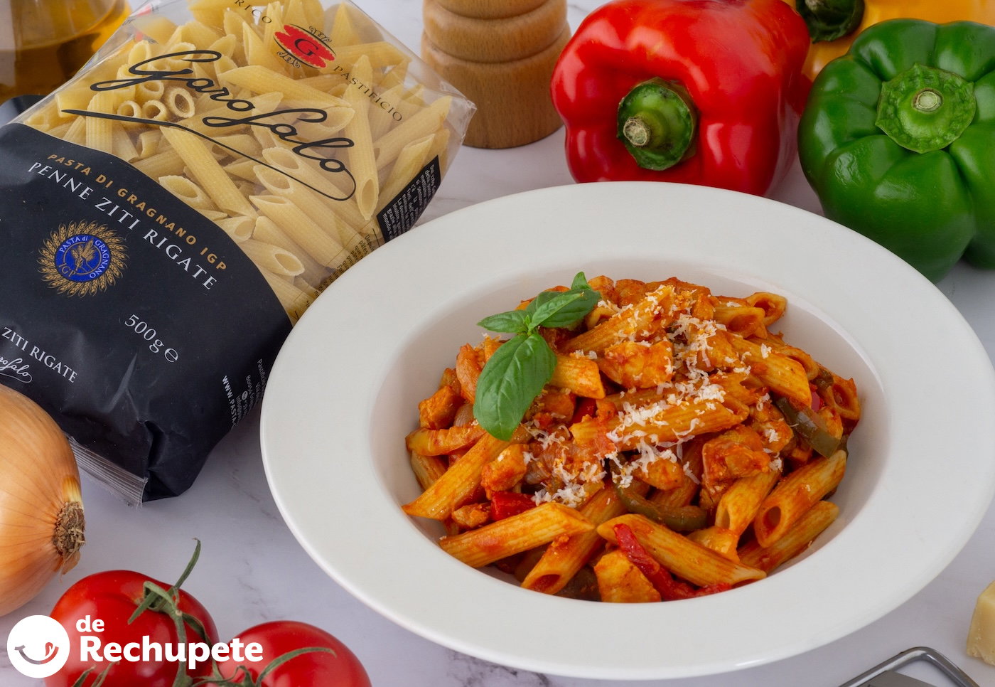 Penne Ziti con pollo y salsa peperonata paso a paso - De Rechupete
