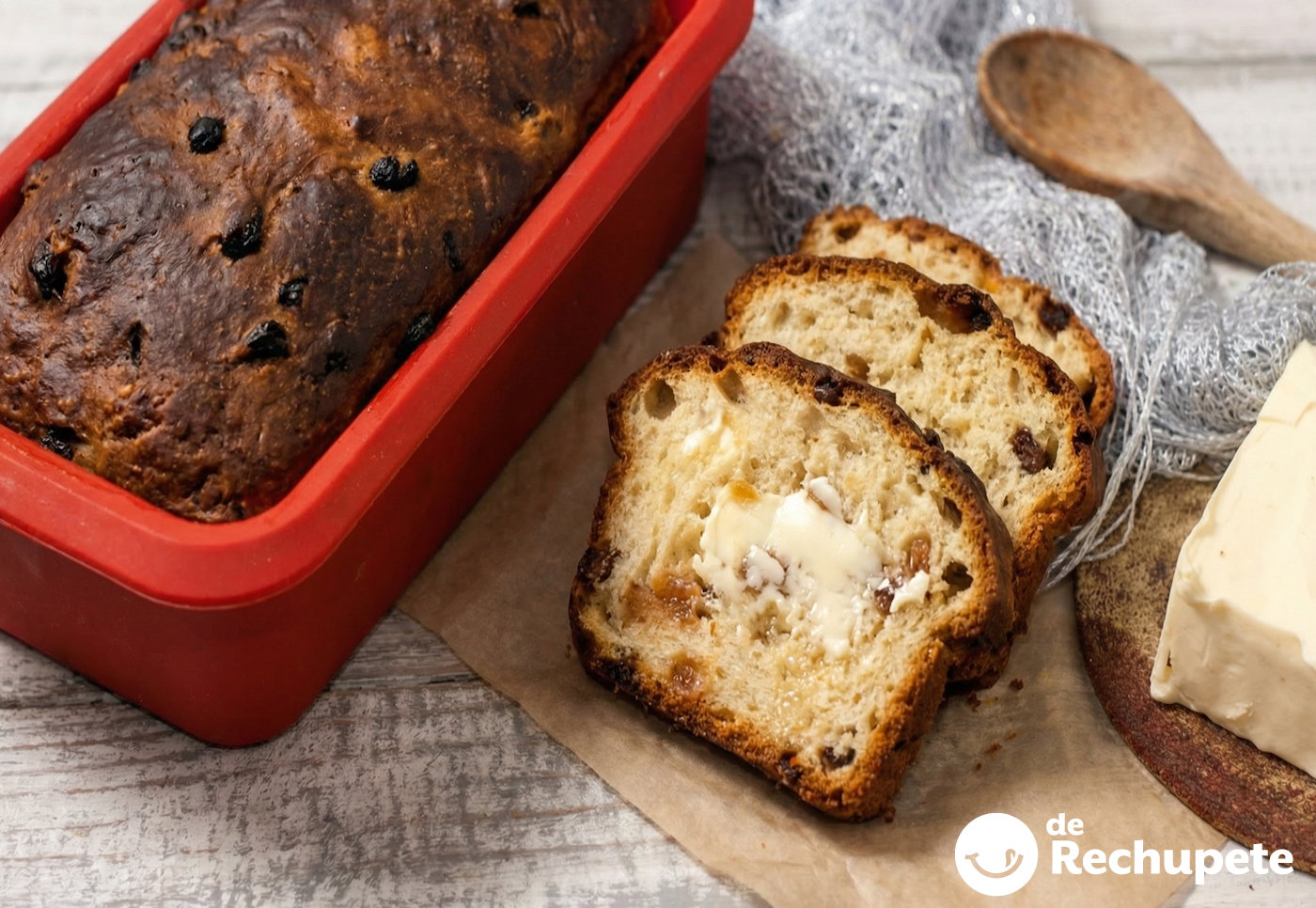 Barmbrack irlandés con prefermento y té. Pan dulce tradicional de ...